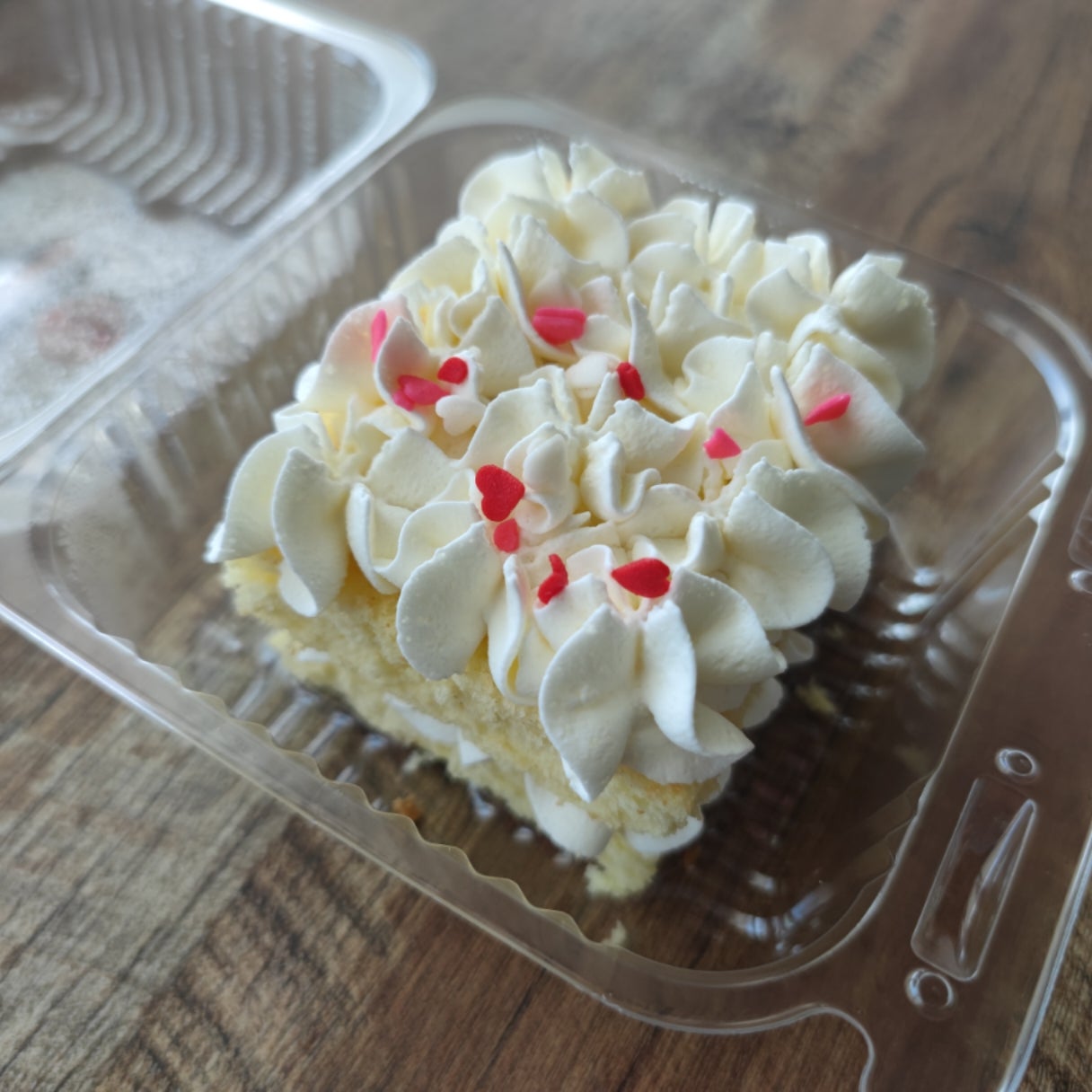 Lychee chantilly cake | Wishing Town Bakery Cafe